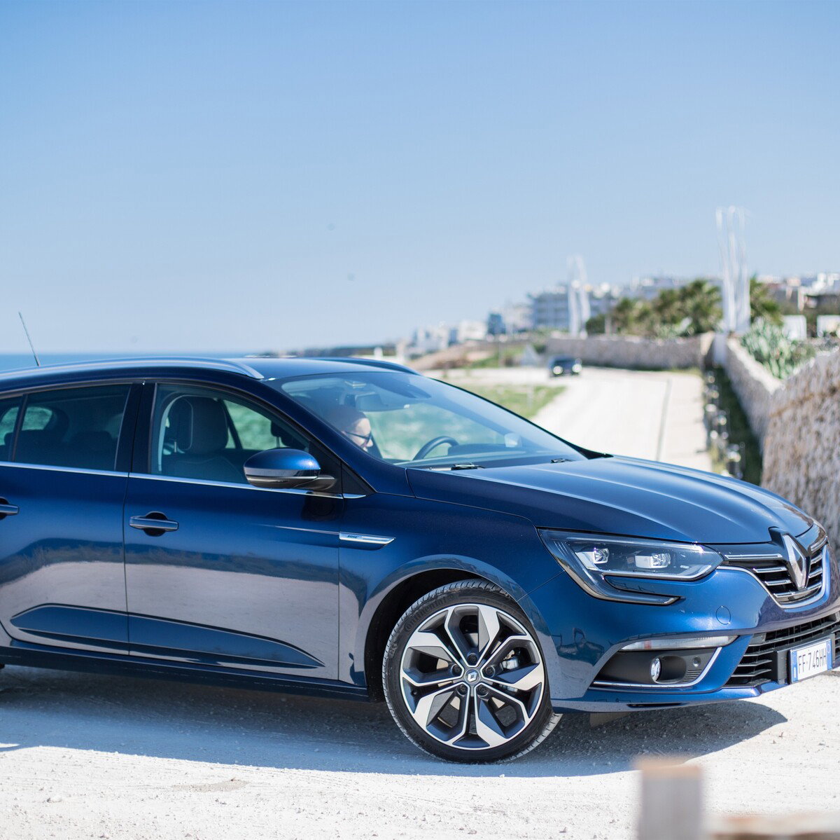 Renault Mégane restyling: i prezzi - News - Automoto.it
