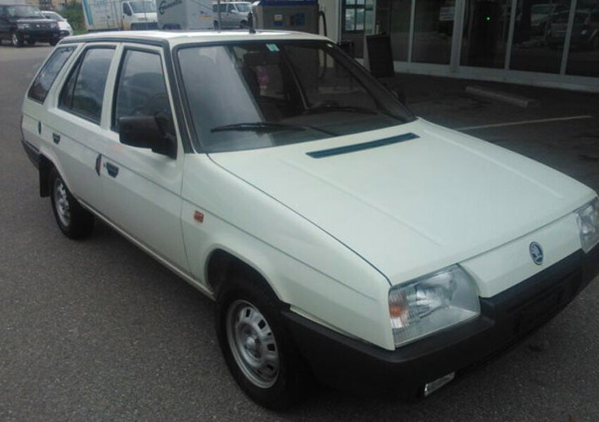 Skoda Forman Station Wagon 1.3i cat GLX Silver Line (06/1993 - 06/1995 ...