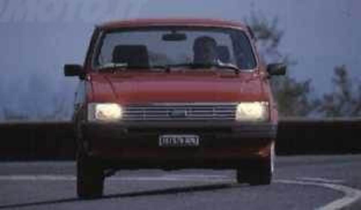 Austin Rover Metro 1.0 3 porte Mayfair : prezzo e scheda tecnica ...