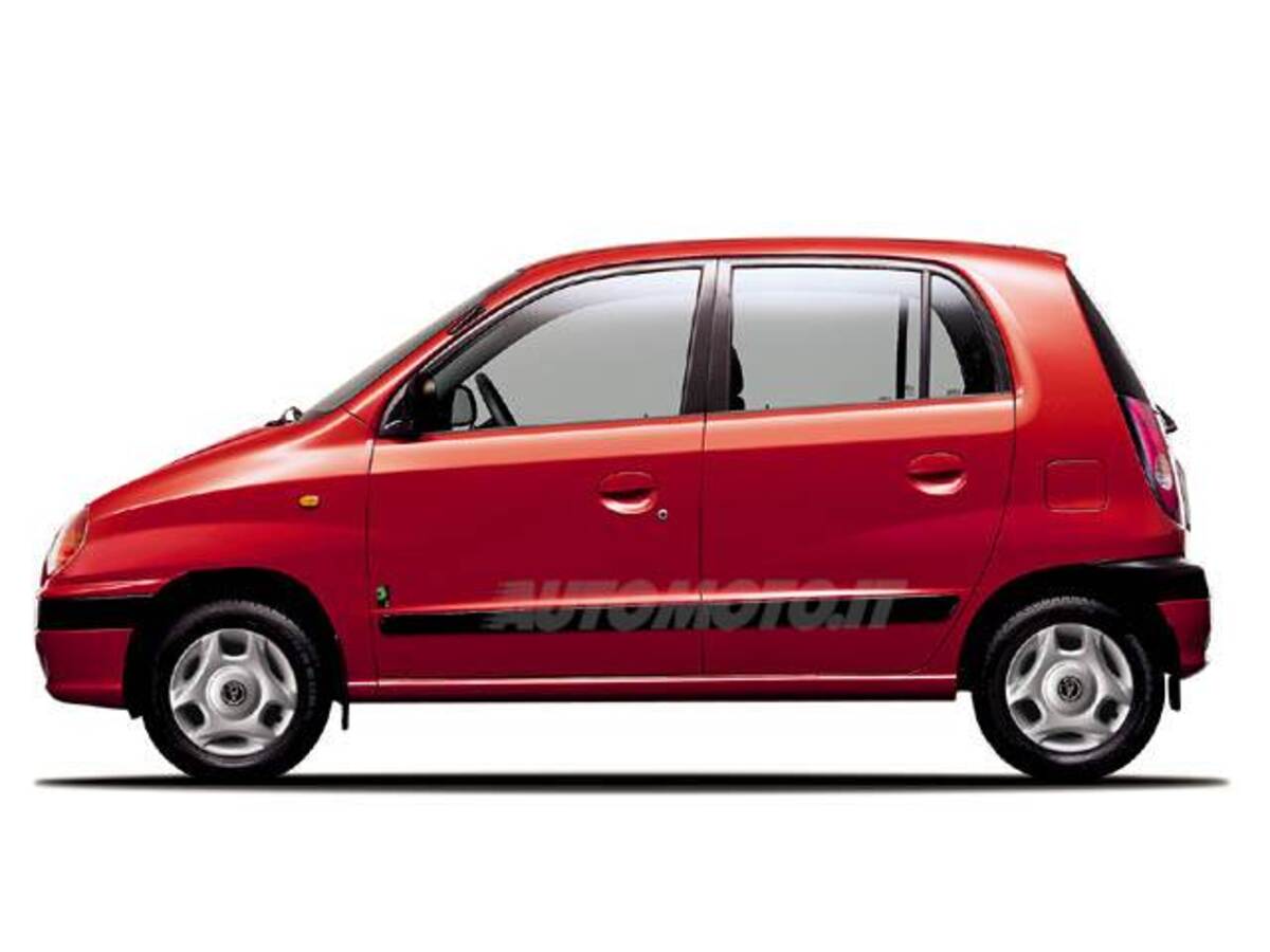 Hyundai Atos 1.0 12V GL World Cup: prezzo e scheda tecnica - Automoto.it