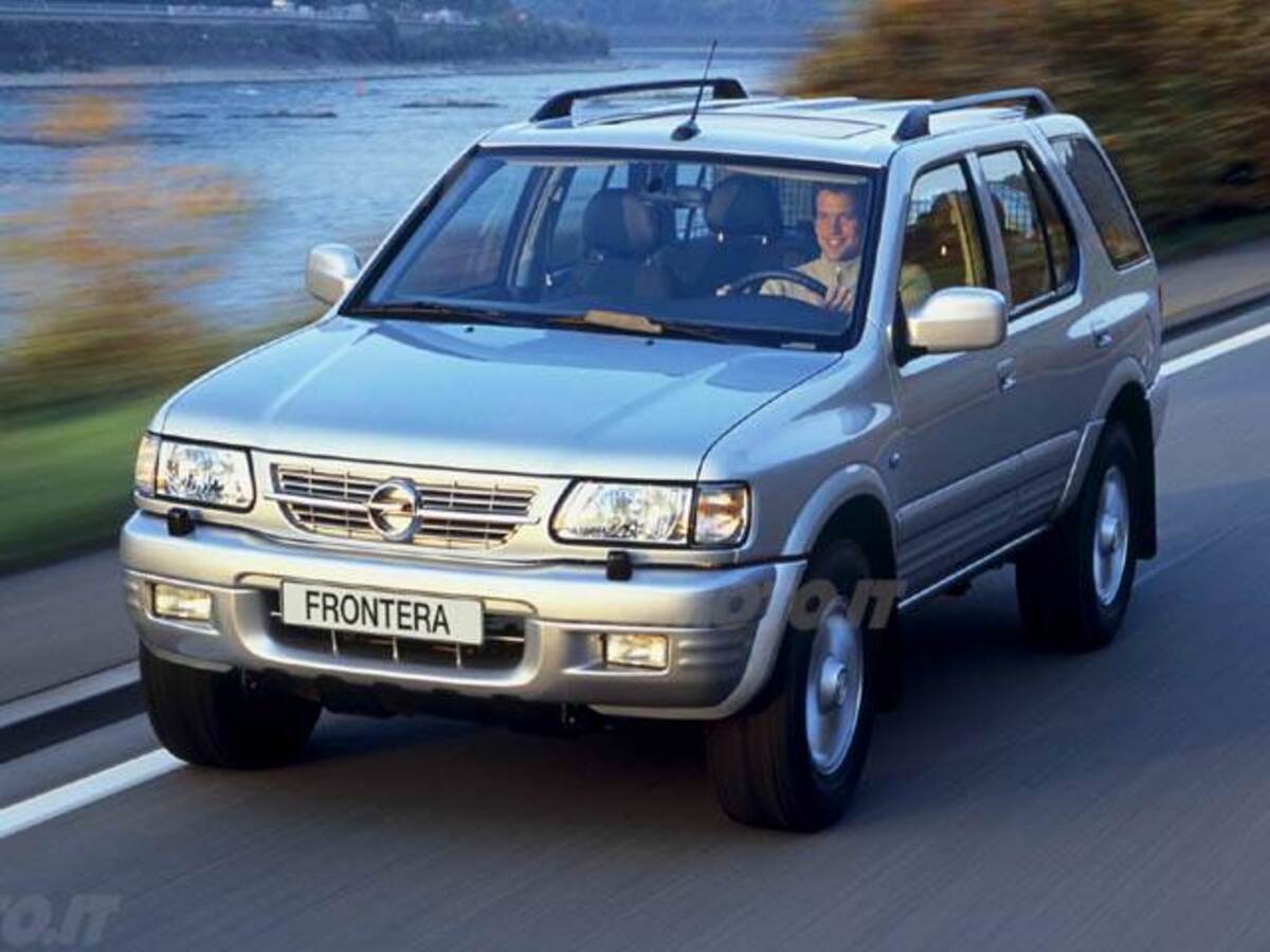 Opel Frontera 16V cat Wagon Barbour: prezzo e scheda tecnica - Automoto.it