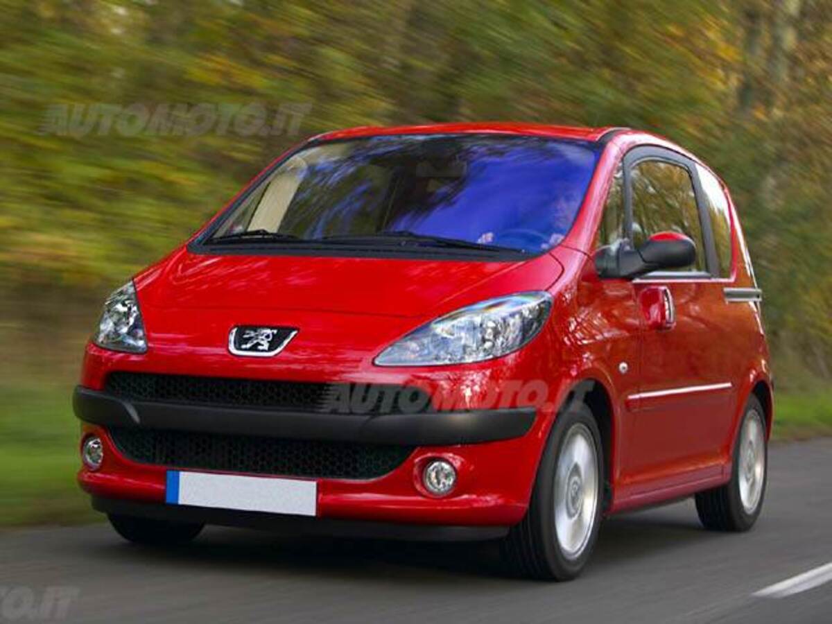 Peugeot 1007 1.6 Sporty 2Tronic : prezzo e scheda tecnica - Automoto.it