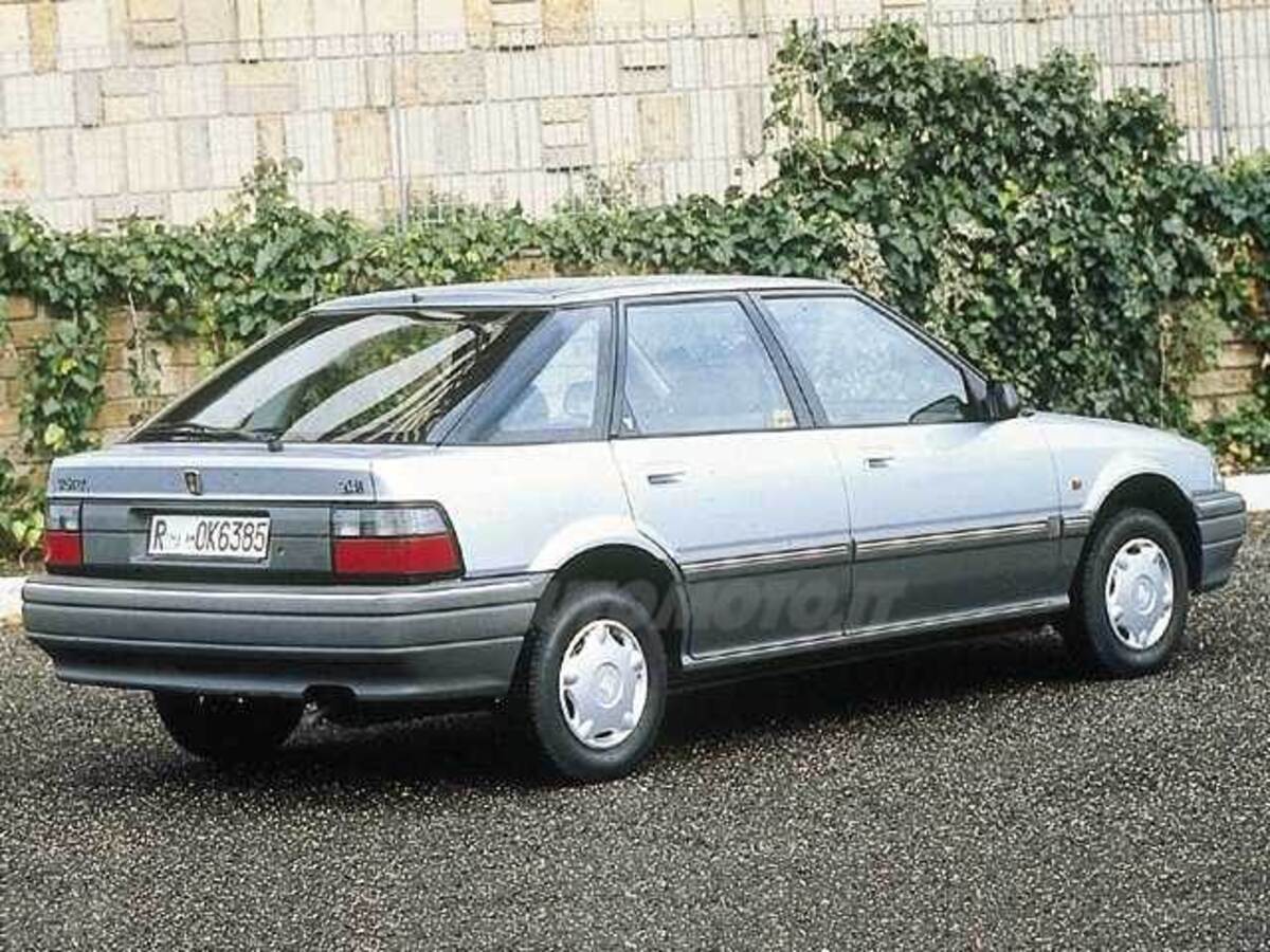 Rover Serie 200 214i cat 5 porte: prezzo e scheda tecnica - Automoto.it