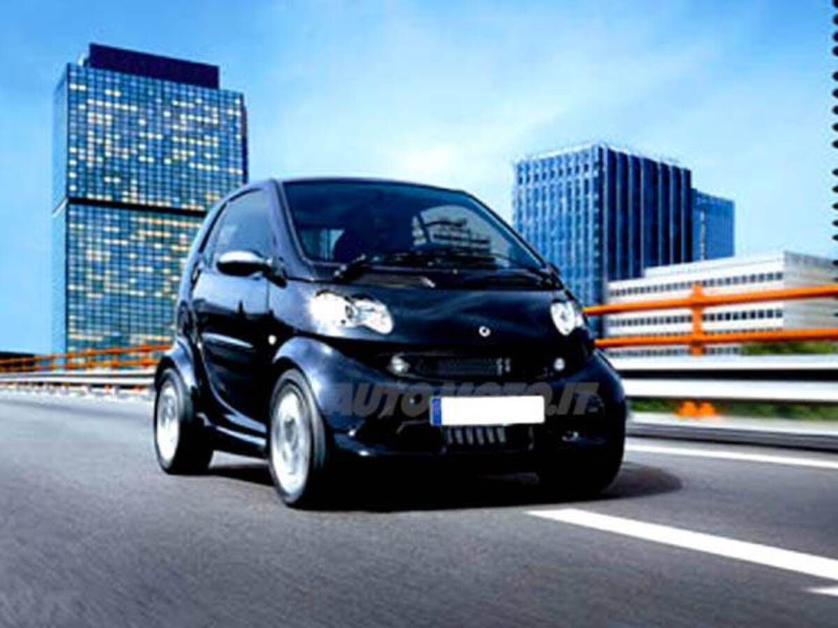 smart city 700 smart city-coupé Brabus: prezzo e scheda tecnica ...