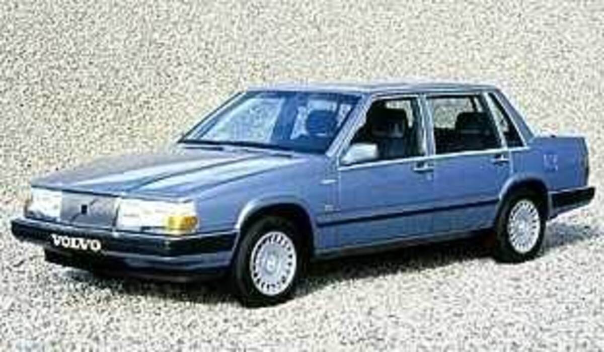 Volvo 760 2.3i turbo intercooler : prezzo e scheda tecnica - Automoto.it