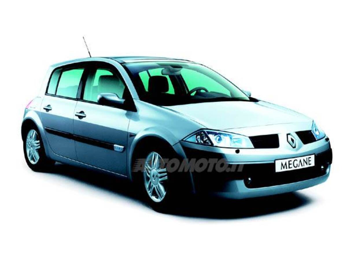 Renault Mégane 1.5 dCi/100CV 5 porte Confort Dynamique : prezzo e ...
