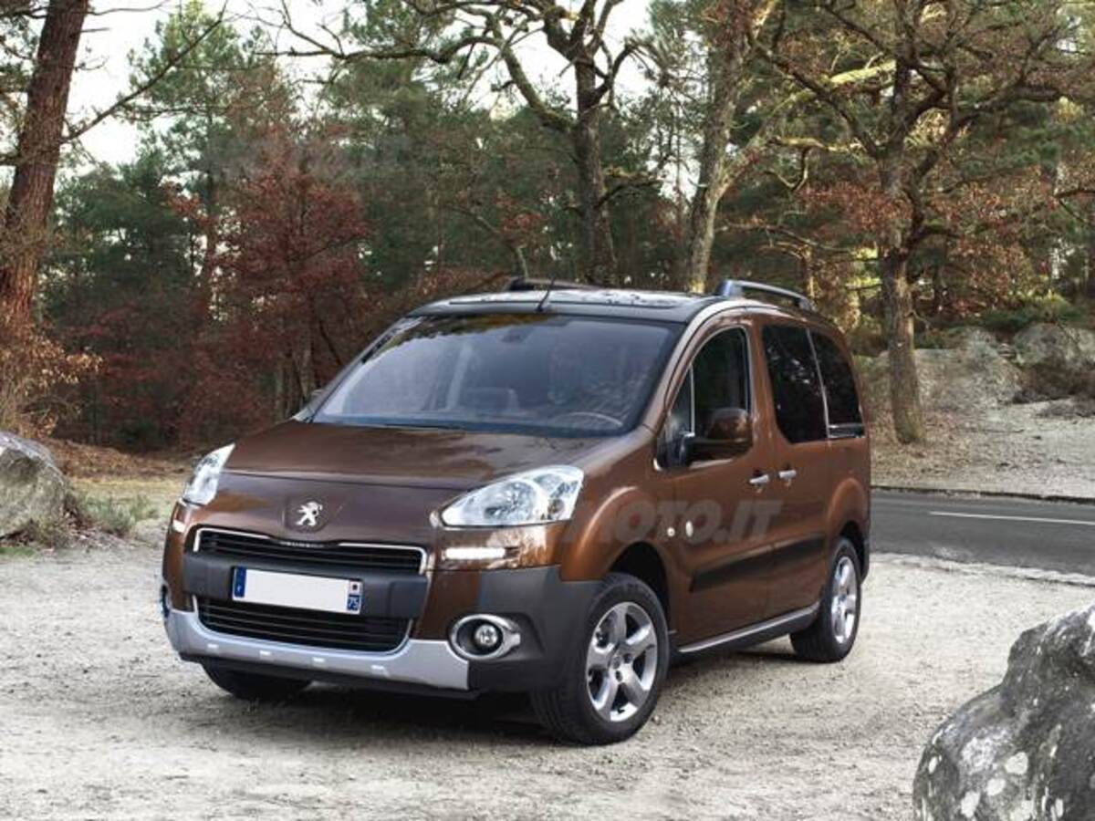 Peugeot Partner 1.6 e-HDi 92 CV S&S Outdoor : prezzo e scheda tecnica ...