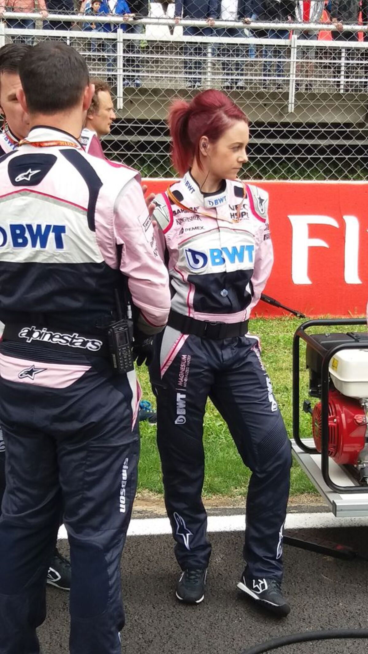 F1, ecco le vere grid girl, le meccaniche Force India Michelle e Emilie ...