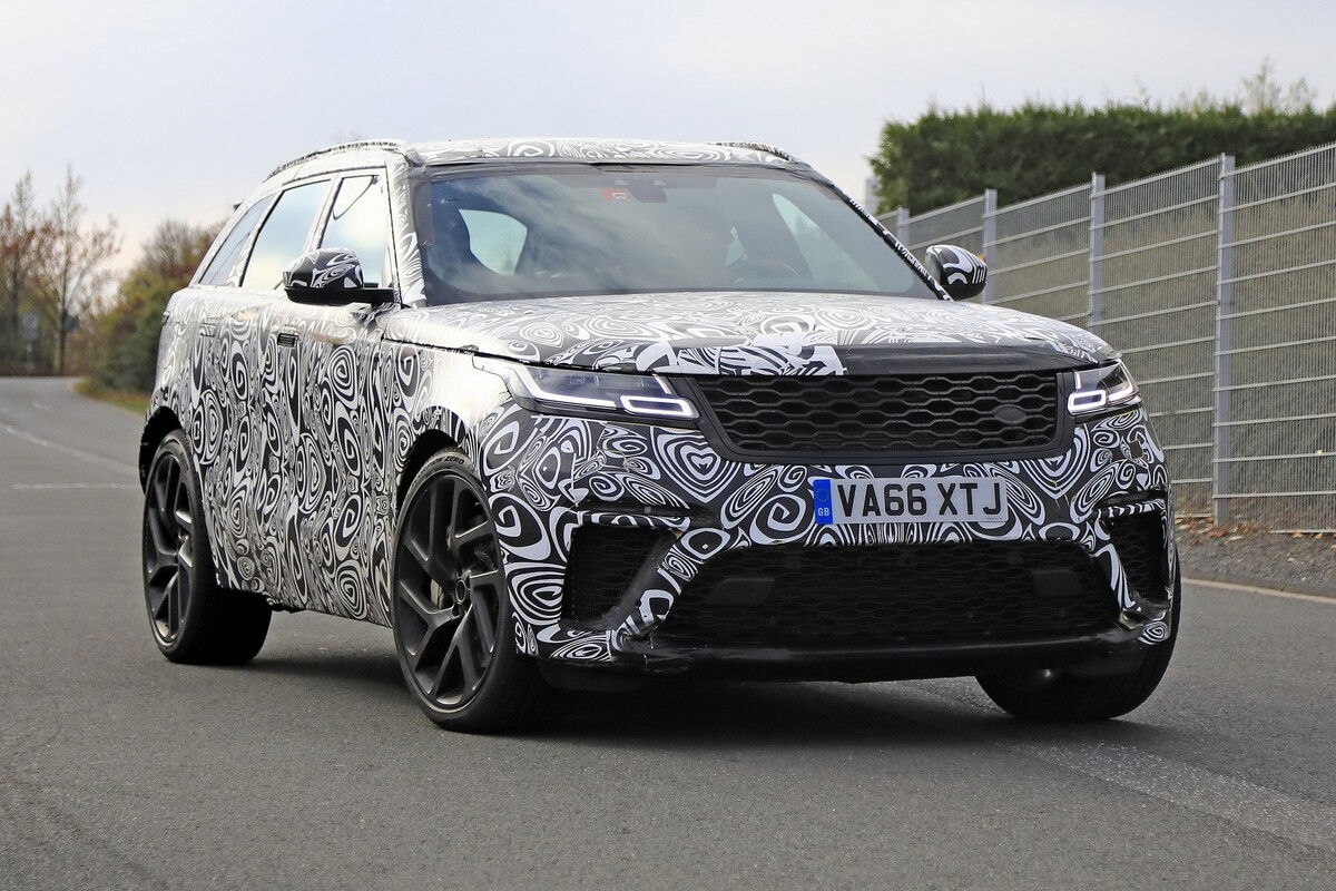 Range Rover Velar, riapparsa la versione SVR con il V8 da 550 CV - News ...