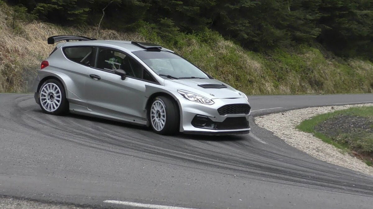 Valtteri Bottas prova la nuova Ford Fiesta R5 - News - Automoto.it