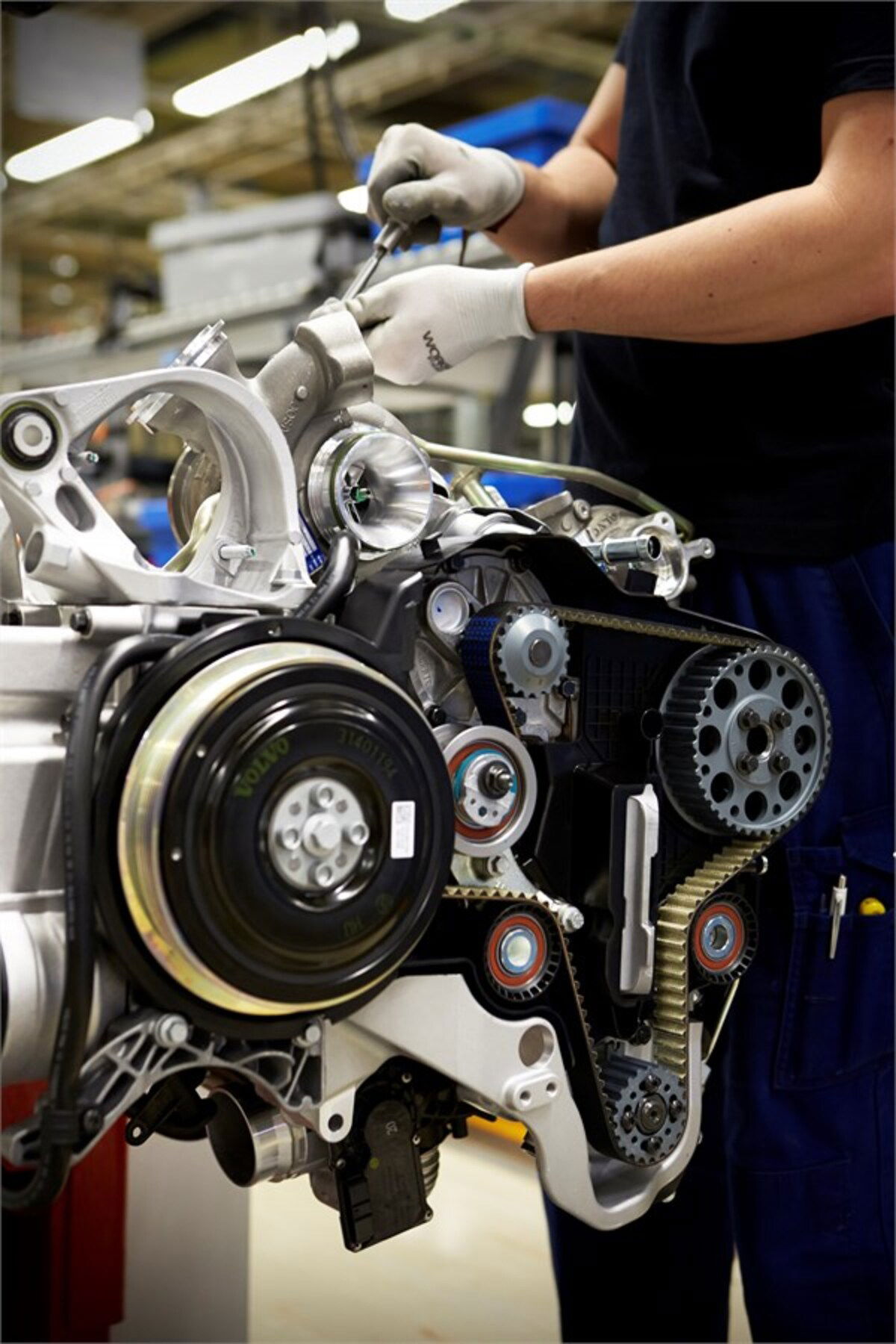 Volvo-Geely: verso una azienda indipendente per i motori - Auto ibride ...