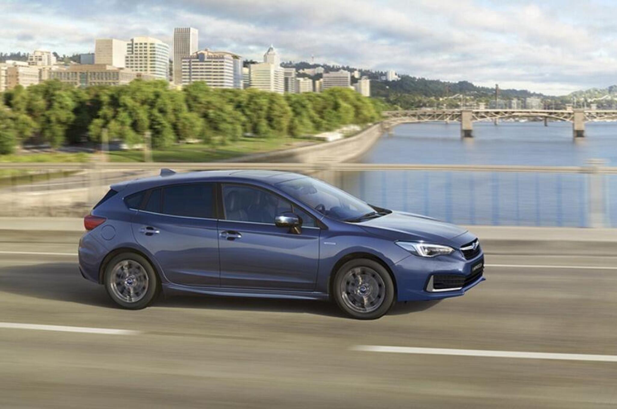 Subaru Impreza 1.6i Lineartronic Style Extra: prezzo e scheda tecnica ...