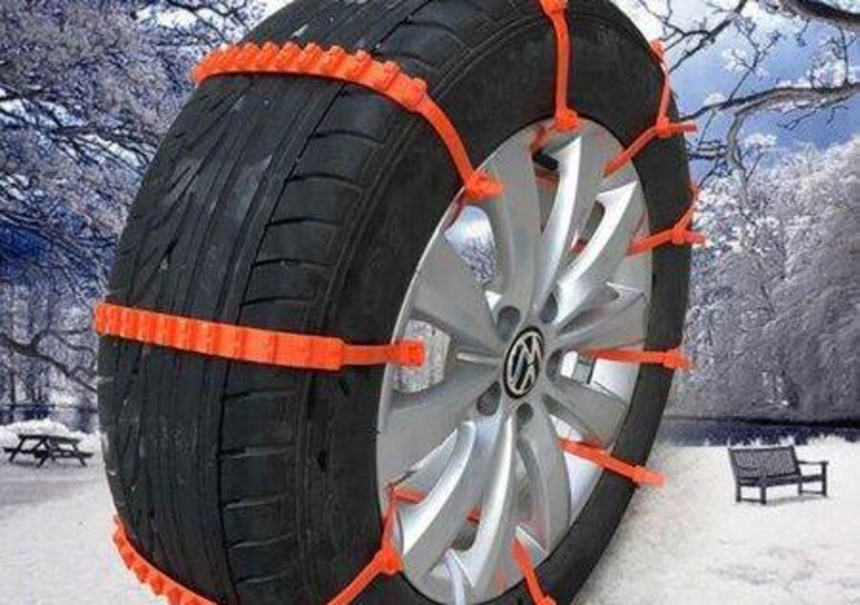 Calze e fasce da neve, omologate: quando e come usarle per essere in ...