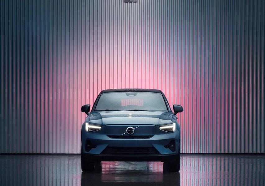 Volvo C40 Recharge Single Motor Extended Range RWD Core (11/2022 ...