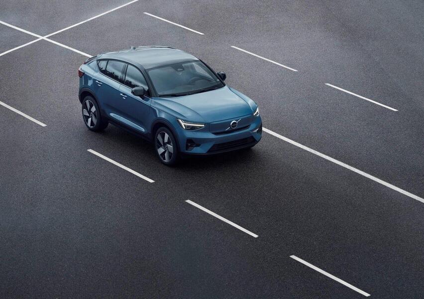 Volvo C40 Recharge Single Motor Extended Range RWD Core (11/2022 ...