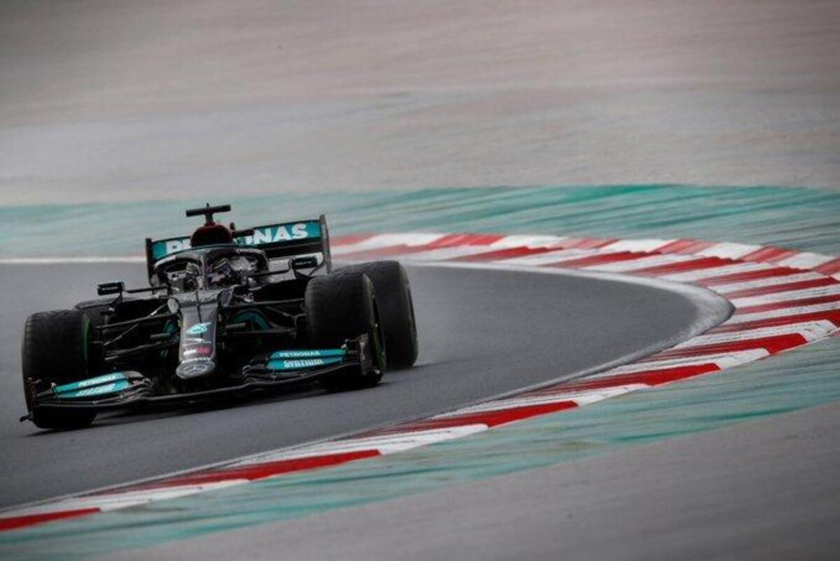 F1, Hamilton critica la strategia della Mercedes - Formula 1 - Automoto.it F1, Hamilton critica la strategia della Mercedes - Formula 1 - Automoto.it