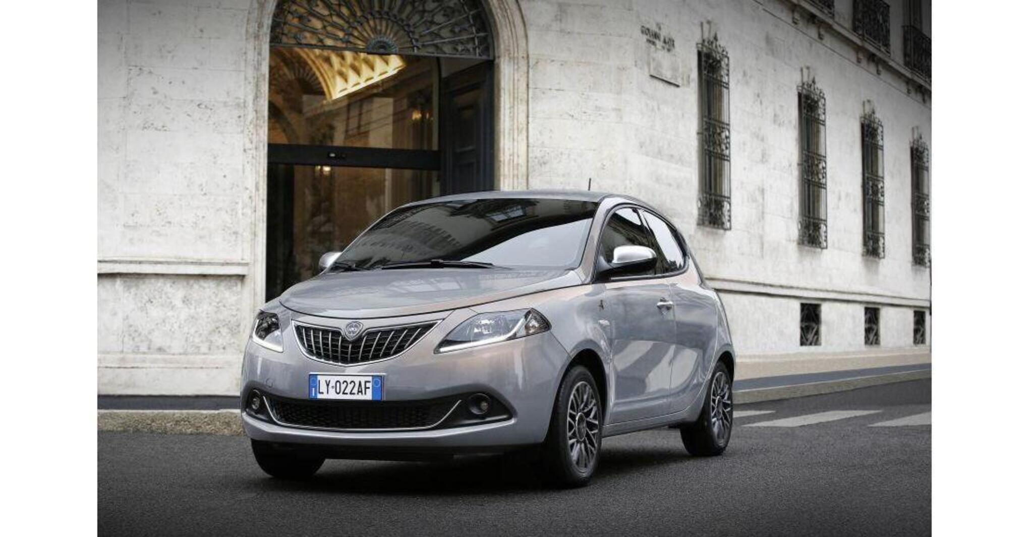 Stellantis lancia la “nuova” Ypsilon più ricca: edizione speciale ancora FIRE a GPL, o ibrida ...