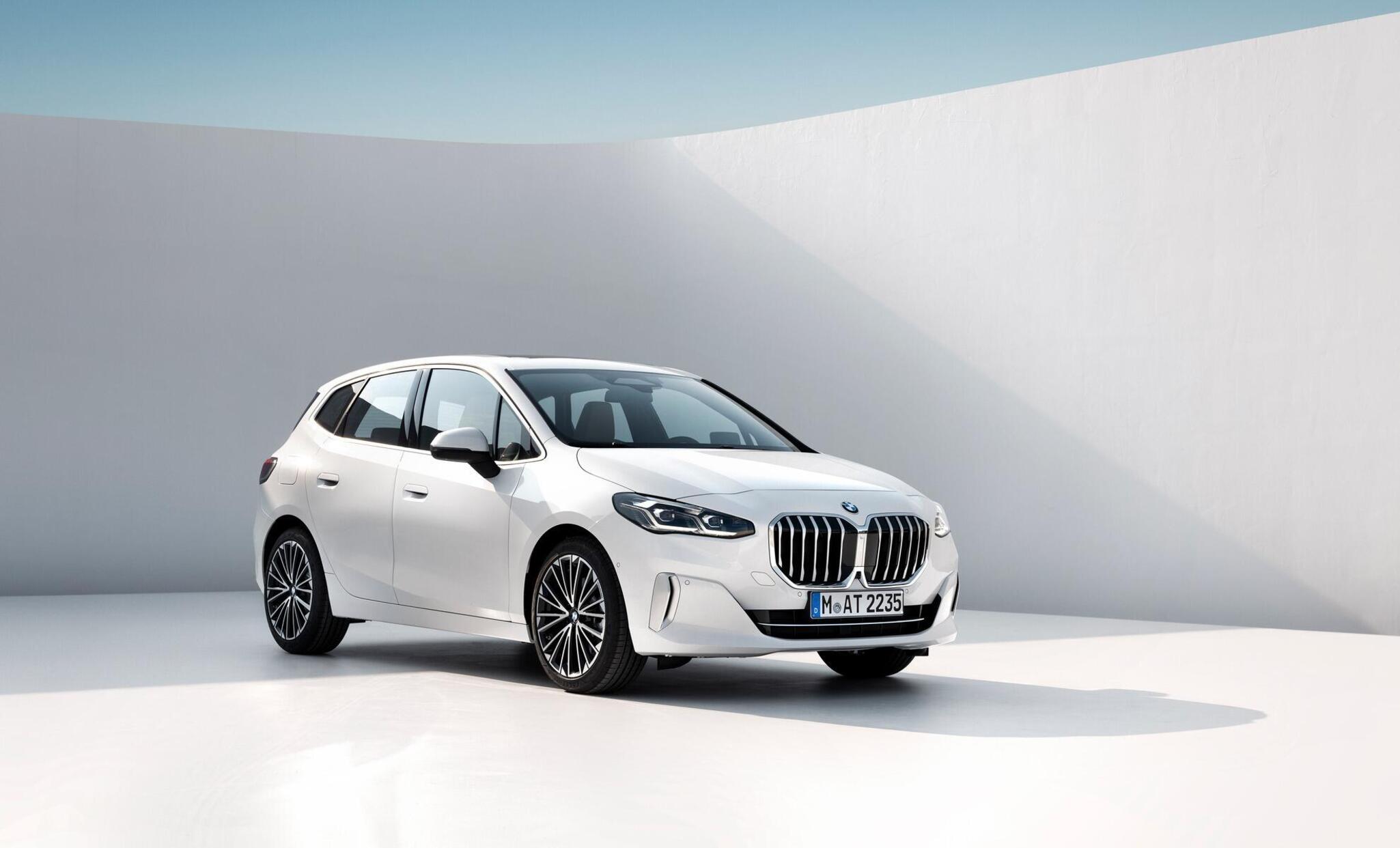 BMW Serie 2 Active Tourer 220i Luxury Aut My 20 Prezzo E Scheda