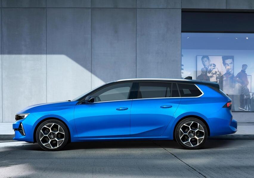 Opel Astra Station Wagon - Catalogo e listino prezzi Opel Astra Station ...