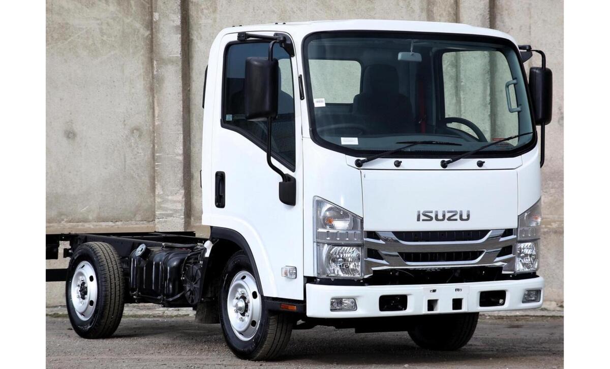 Isuzu M27 Large F 3.0 TDI 150CV RG Cabinato Série Bleu (04/2022): prezzo e scheda tecnica ...
