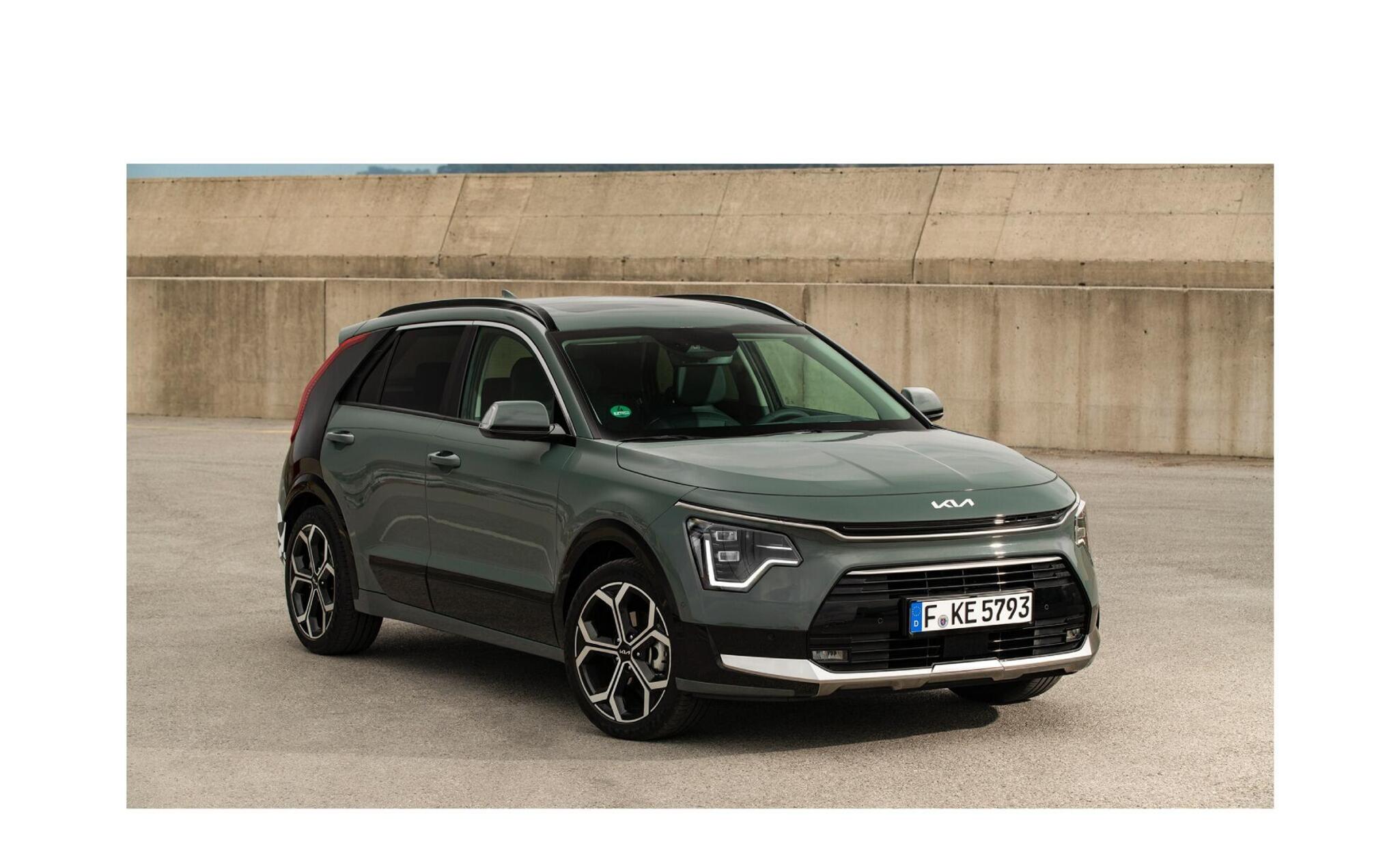 Kia Niro 1.6 gdi phev Evolution Premium Pack 171cv dct6 nuove, listino ...