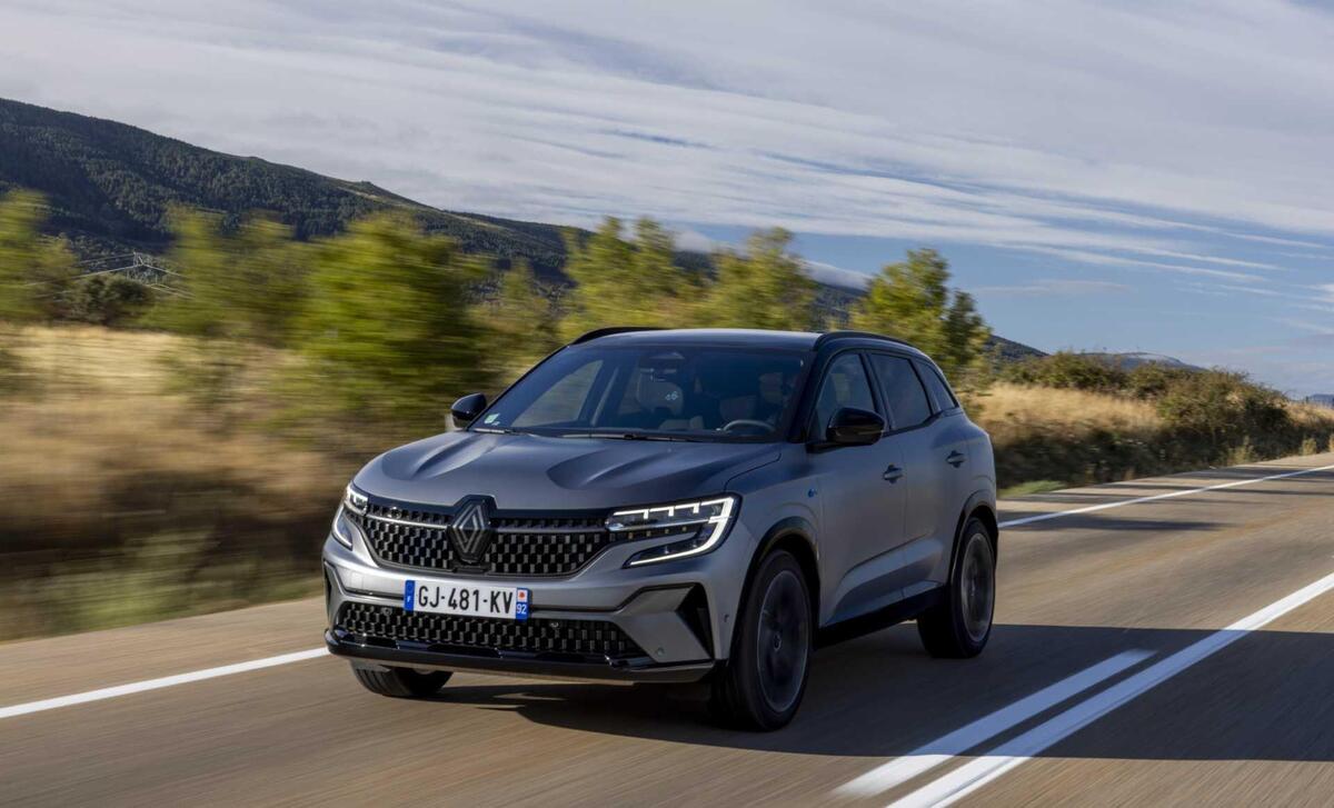 Renault Austral Hybrid Advanced 130 Evolution: prezzo e scheda tecnica ...