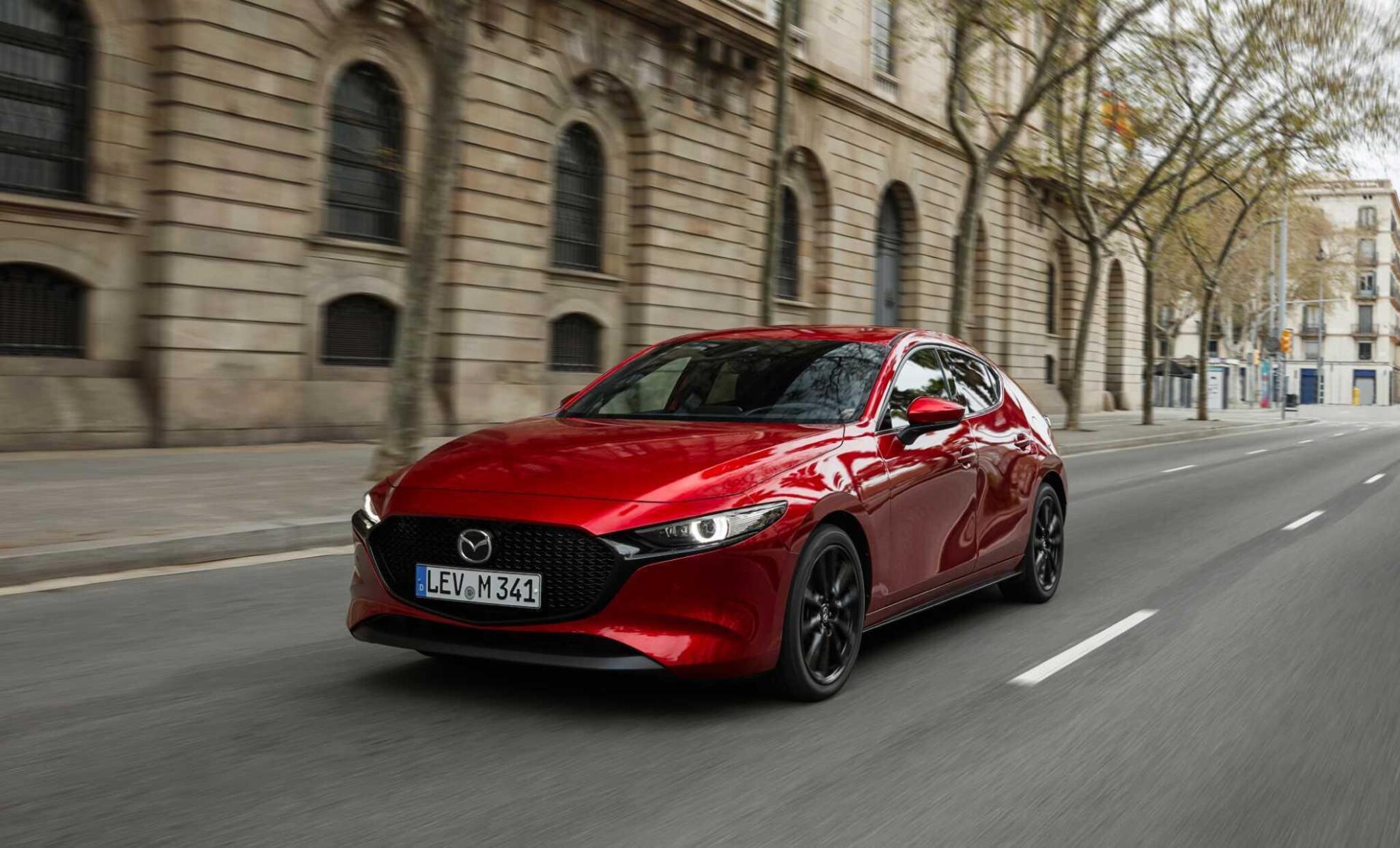 Mazda Mazda3 Hatchback 2.0L e-Skyactiv-G M Hybrid Exclusive Line ...