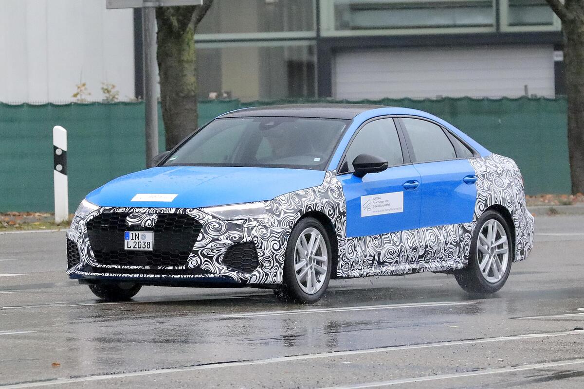 Audi A3, ecco le foto spia del nuovo Facelift - News - Automoto.it