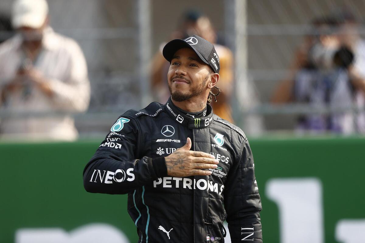 F1. Buon compleanno Lewis Hamilton: i 38 anni dell’uomo che sfugge a ...