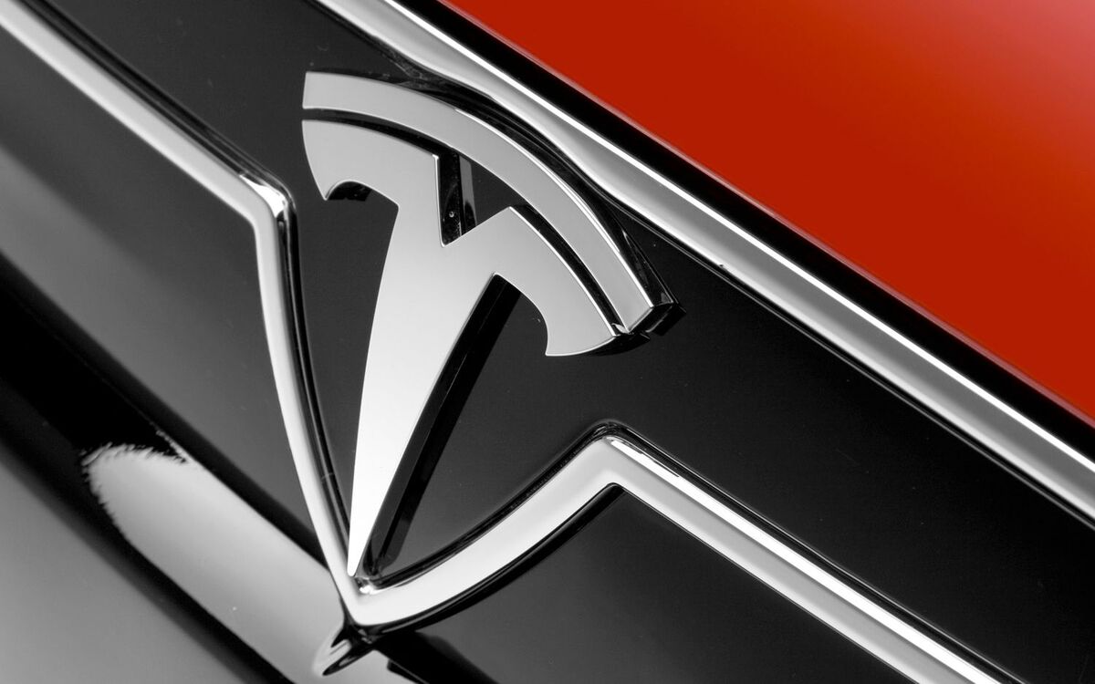 Tesla: obbligo di modificare il Sentry Mode, viola la privacy ...