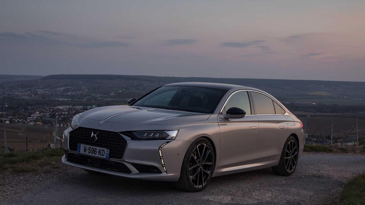 Ds DS 9 DS 9 E-Tense 250 Opera (05/2023): prezzo e scheda tecnica ...