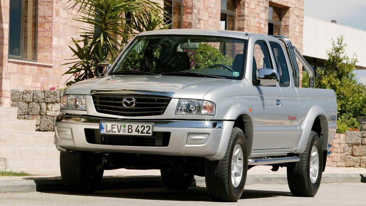 Mazda B-2500 diesel Stretch-Cab DX Pick-up: prezzo e scheda tecnica ...