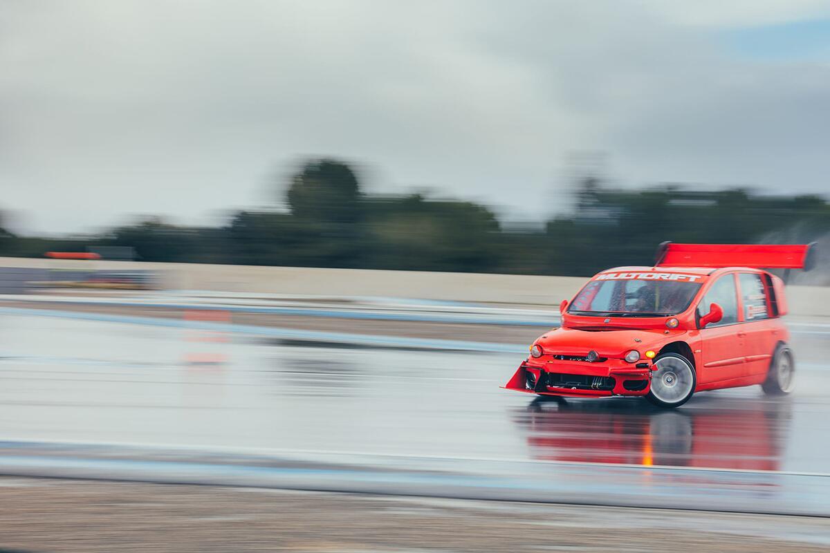Fiat Multipla Multidrift: il video della trasformazione e la pista ...