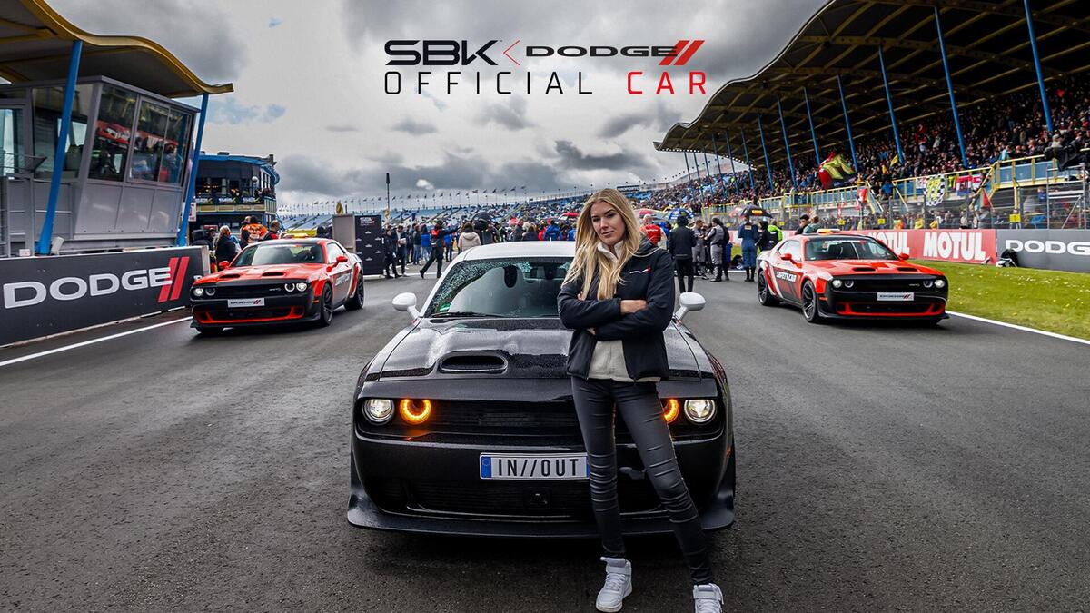 Dodge Challenger SRT Hellcat, auto ufficiali del World SBK ad Assen - News - Automoto.it