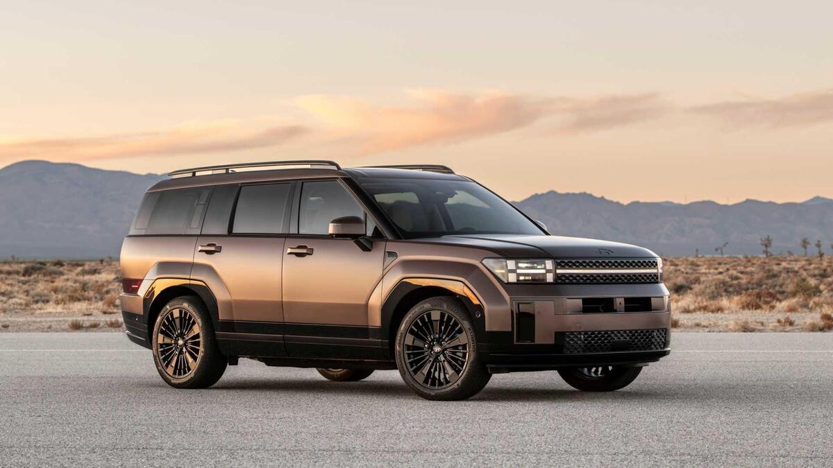 Hyundai Santa Fe 1.6 t-gdi hev XClass Calligraphy Pack 4wd 7p.ti at ...