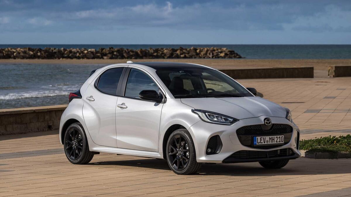 Mazda Mazda2 Hybrid 1.5 vvt full hybrid electric Centre Line e-cvt ...