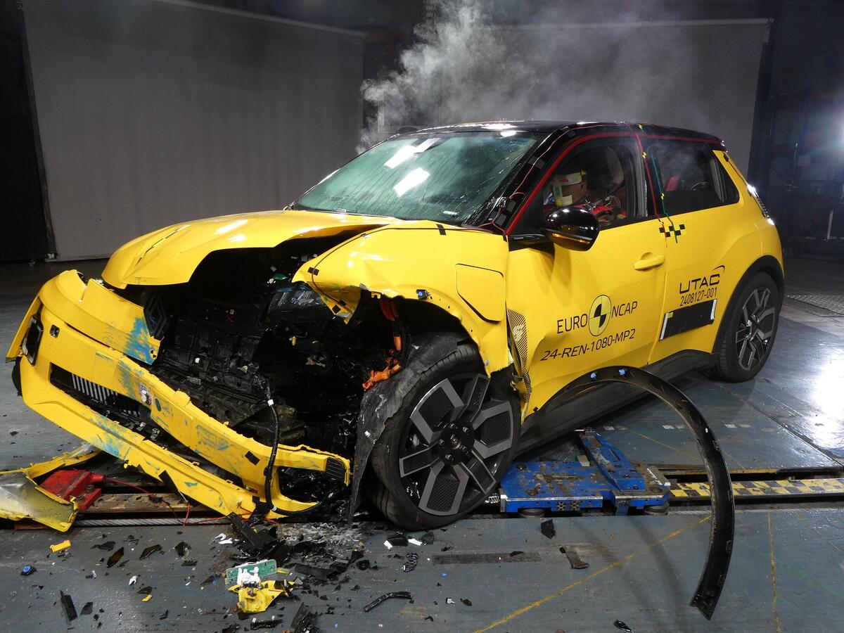 Euro NCAP: Leapmotor C10 prende il massimo, Renault 5 ci arriva vicino - News - Automoto.it