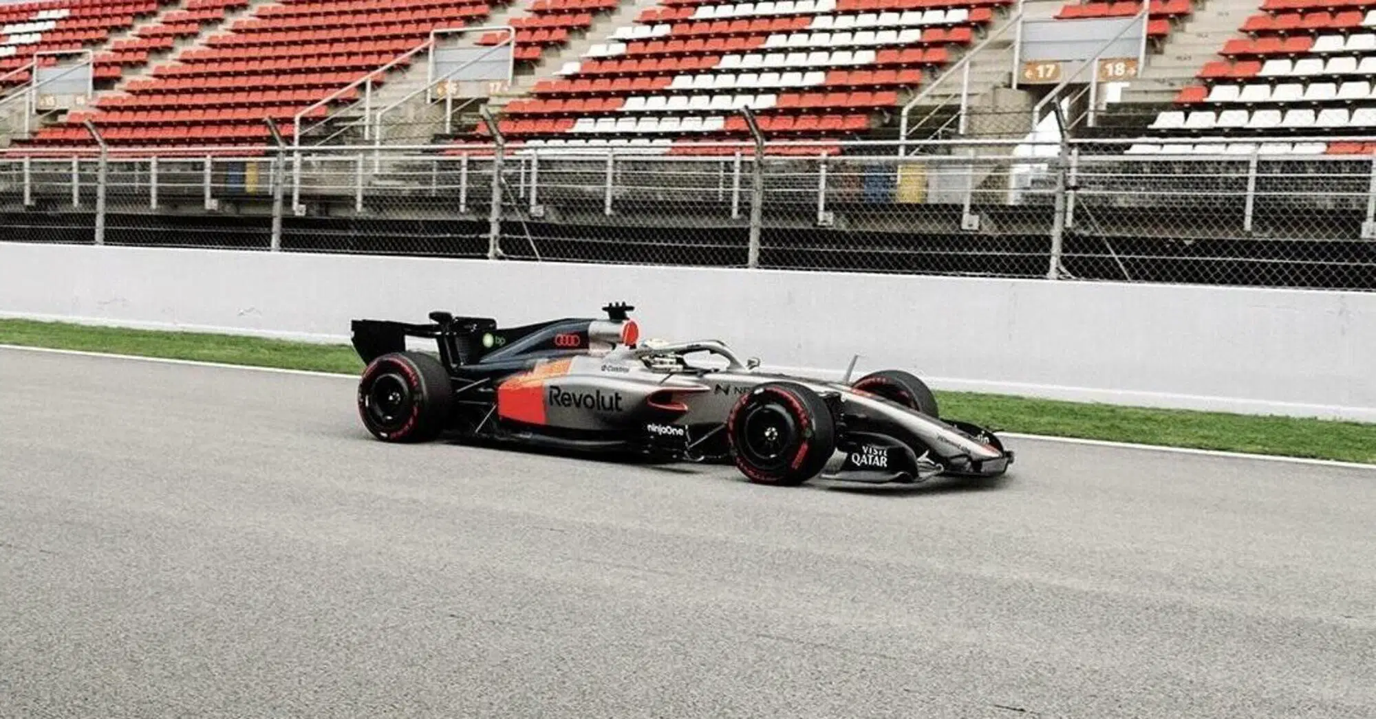 F1 2026, Test Barcellona Day 1: Audi debutta con Bortoleto, problemi ...