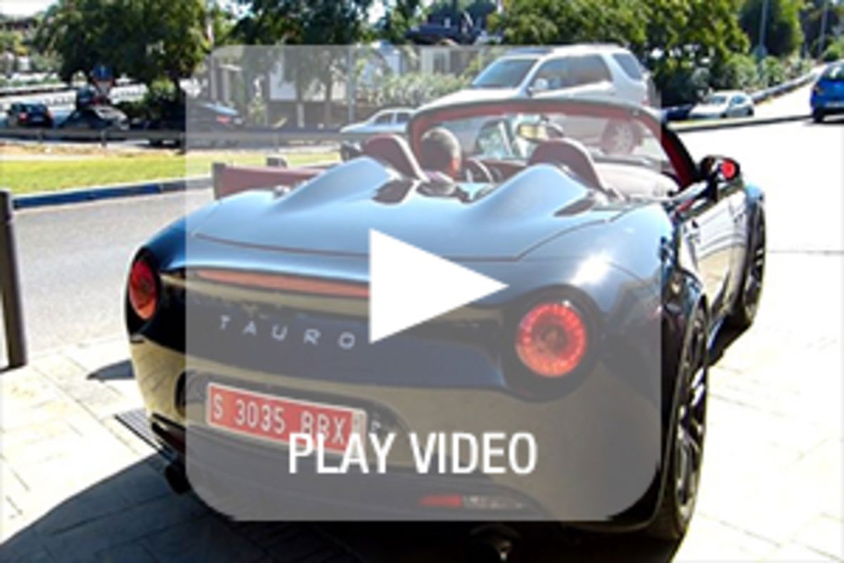 Tauro V8 Spider: eccola in azione su strada - News - Automoto.it